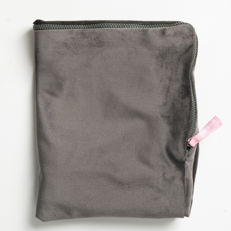 COVERS - Bumpy Cuddles